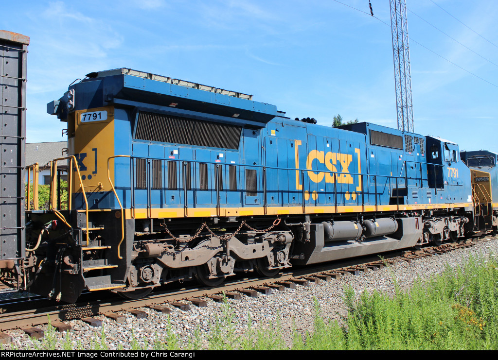 CSXT 7791 on Q370-23